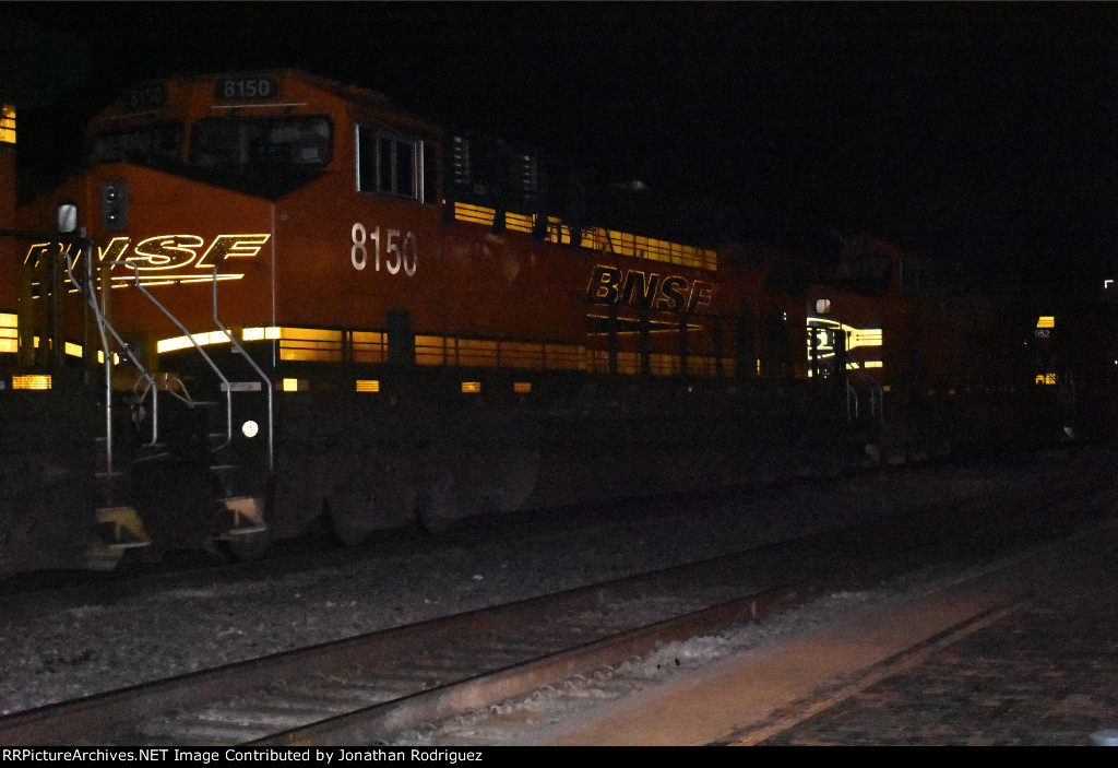 BNSF 8150